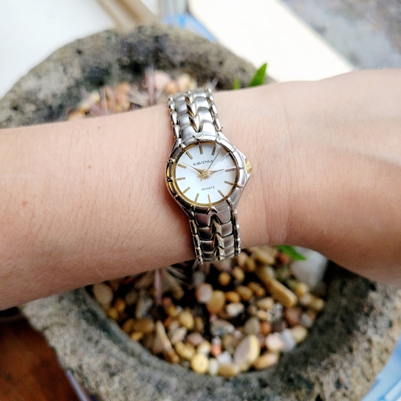 Accessories | Classic Ravinia Quartz Watch | Poshmark